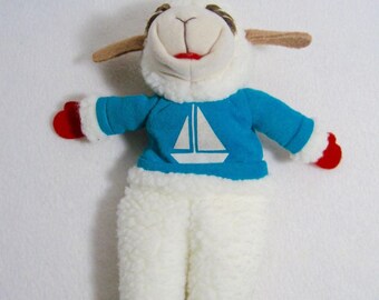 Lamb Chop Puppet Pattern to Knit or Crochet From Vintage