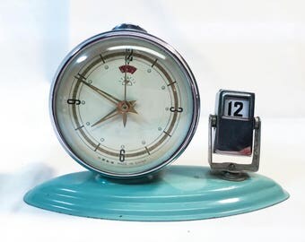 Mint green clock | Etsy