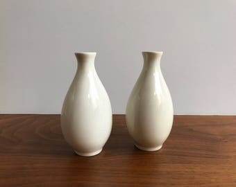 Mid Century Hallcraft Teapot Eva Zeisel White As-Is