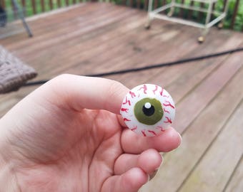 Eyeball pin | Etsy