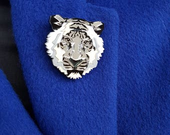 Leopard brooch | Etsy