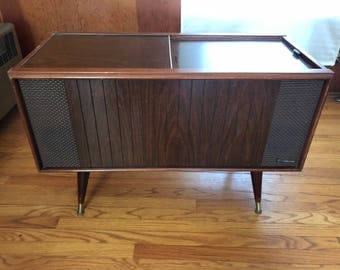 Magnavox | Etsy