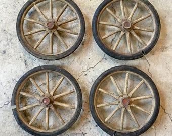 Wooden wagon wheel | Etsy