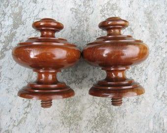 Round Staircase Finial Newel Post Cap FN-0103 Red Oak Wood