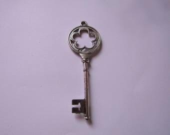 Brass Cross Swirl Pendant Key Chain Charm Window dressing