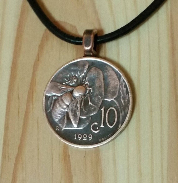 Honey bee on flower coin pendant Italy 10 centesimi coin