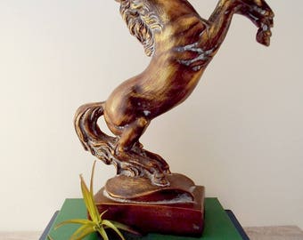 Horse statue | Etsy