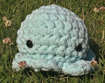 Realistic Octopus crochet pattern PDF