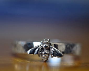 Bee ring | Etsy