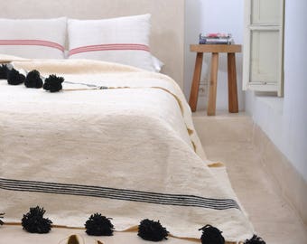 Moroccan throw | Etsy