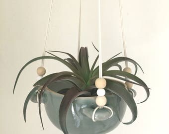 Ceramic hanging planter | Etsy