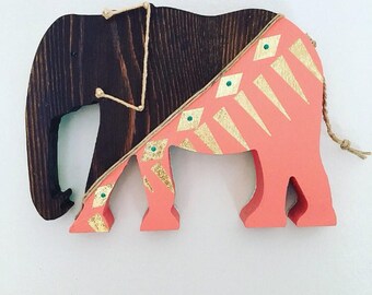 Elephant string art | Etsy