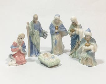 Nativity sets | Etsy