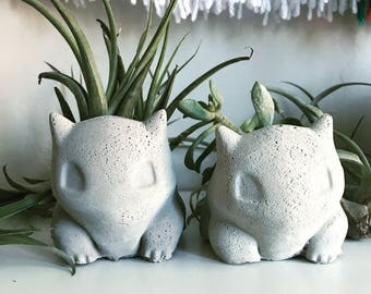 Bulbasaur planter | Etsy
