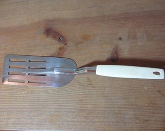 Vintage spatula | Etsy