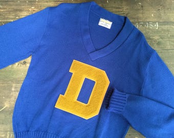 College sweater | Etsy