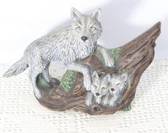 Wolf figurine | Etsy