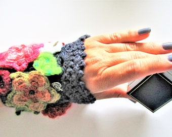 Crochet wrist cuff | Etsy