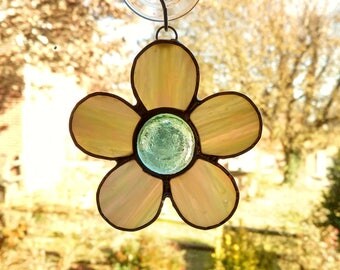 Stained glass daisy | Etsy