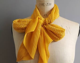 Yellow scarf | Etsy