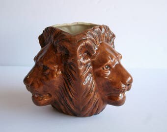 Lion vase | Etsy