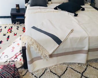 Moroccan throw | Etsy