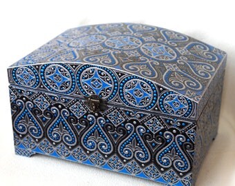 Hand painted box | Etsy