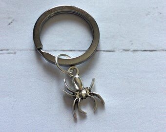 Spider keychain | Etsy
