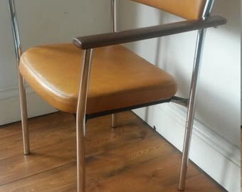 Vintage Chair in Mid Century Modern Minimalist Style with