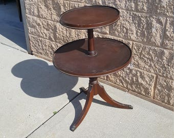 Pie crust table | Etsy