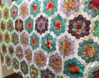 Vintage cutter quilt | Etsy