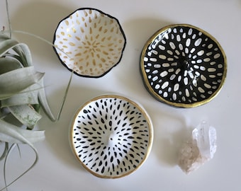 Ceramic pinch pot | Etsy