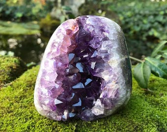 Amethyst geode | Etsy