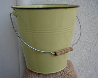 Enamel bucket | Etsy