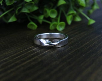 Mobius ring | Etsy