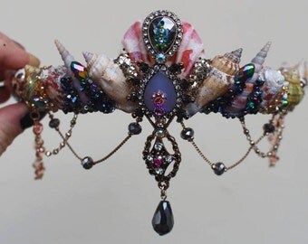 Chelsea's flowercrowns by chelseasflowercrowns on Etsy