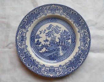 Willow pattern plate | Etsy
