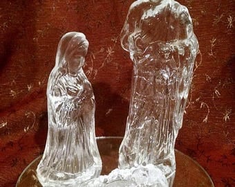 Glass nativity | Etsy