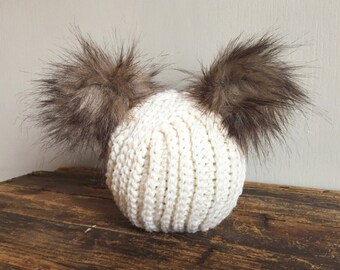 Baby pom pom hat | Etsy