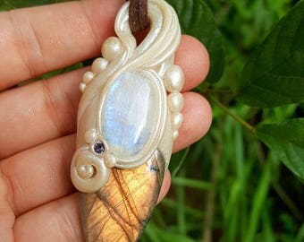 Handmade Mystic Healing crystal and stone by HandmadeMystic
