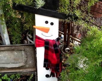 Wooden snowman | Etsy
