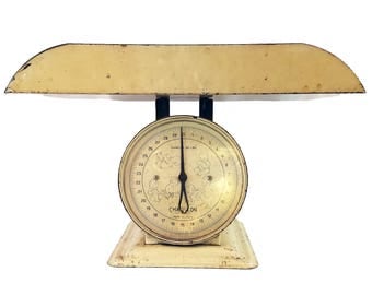 BABY SCALE Vintage c.1930's Nursery Scale Painted