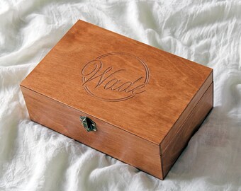 Engraved jewelry box | Etsy