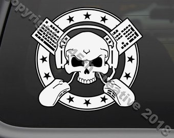 Game on decal | Etsy