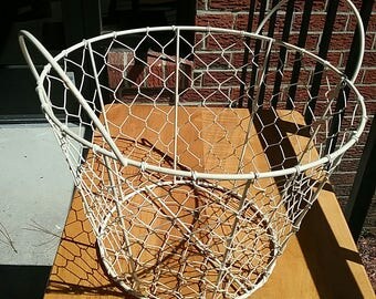 Vintage wire basket | Etsy