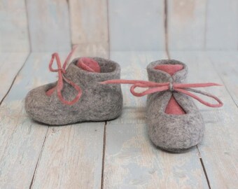 Felt baby shoes | Etsy