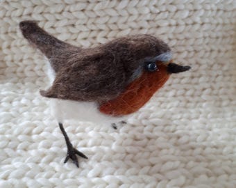 Needle felted robin | Etsy