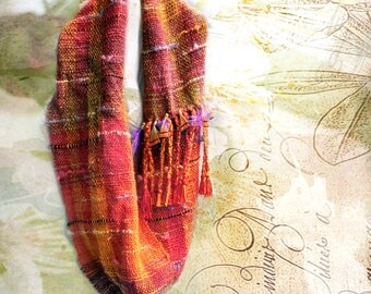 Crochet Pattern Mobius Infinity Scarf / Wrap Pattern