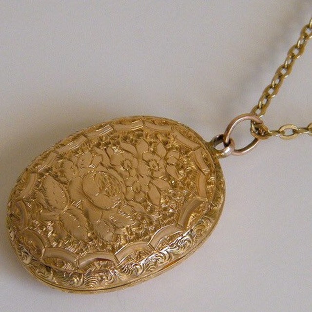 ANTIQUE LOCKETS & LOVE TOKENS by AntiqueLockets on Etsy