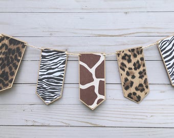Giraffe print banner | Etsy